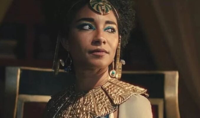 Eșec istoric: „Documentarul” Netflix despre Cleopatra, cel mai slab punctaj din istoria ...