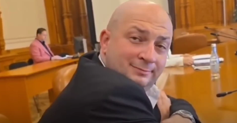 Silviu Vexler renunță la Ordinul Național pentru Merit în rang de ...